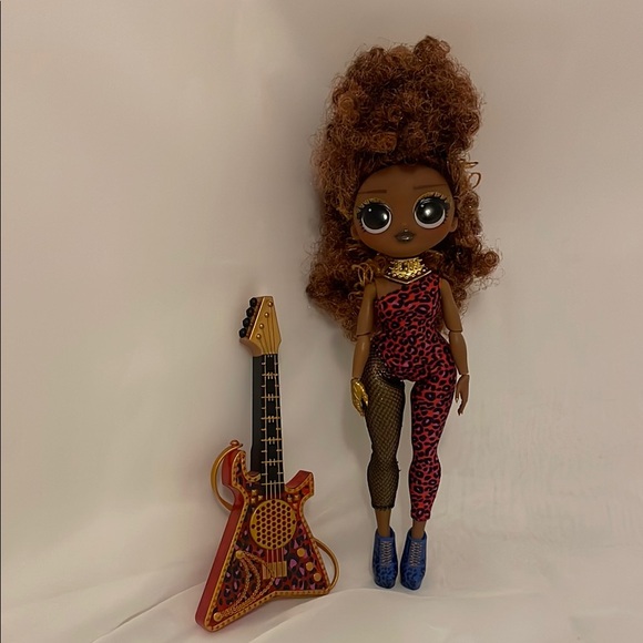 L.O.L. Surprise! | Toys | Lol Surprise Omg Remix Rock Ferocious Fashion ...